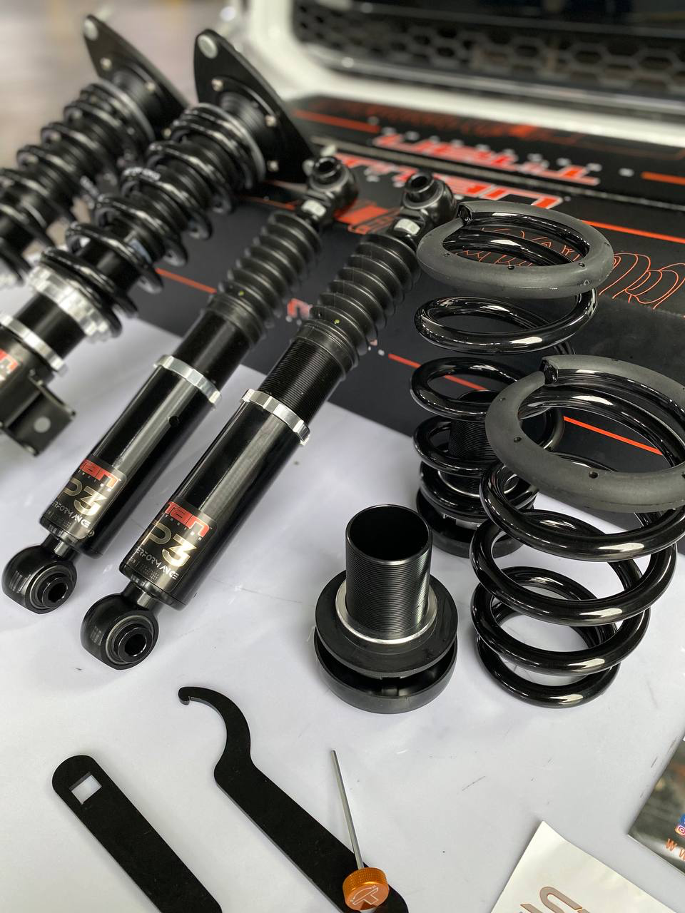 LDV G10 Van Coilovers - TITAN SP3 Suspension Kit – TITAN Suspension ...